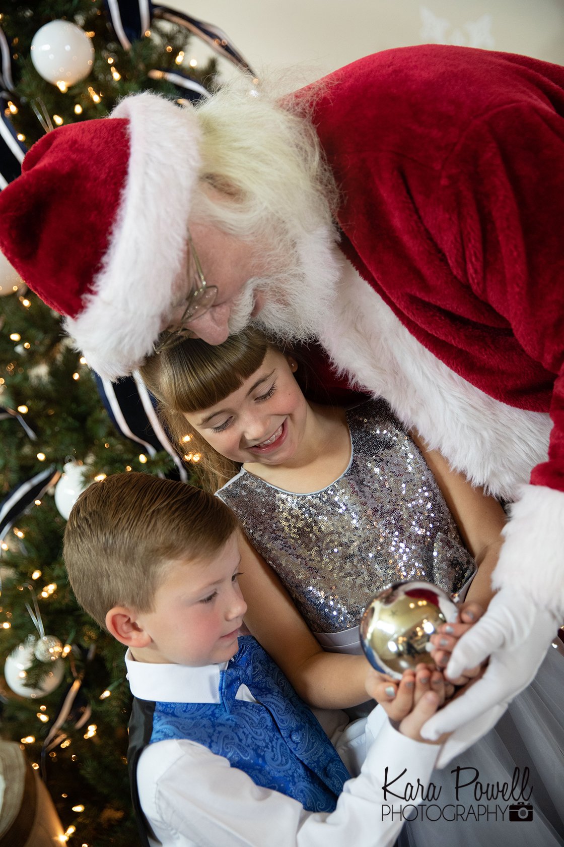 Santa Experience Round One Conroe TX Child Photographer